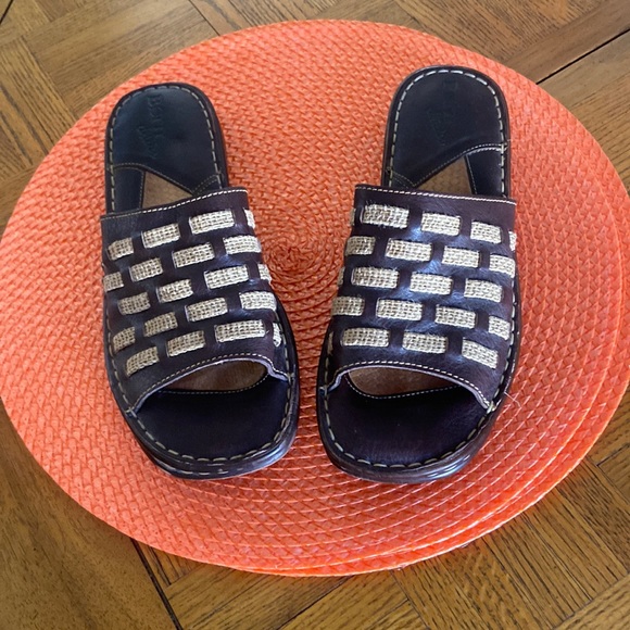 Born | Shoes | Born Brown Leather Slide Sandals In The Size 9 | Poshmark